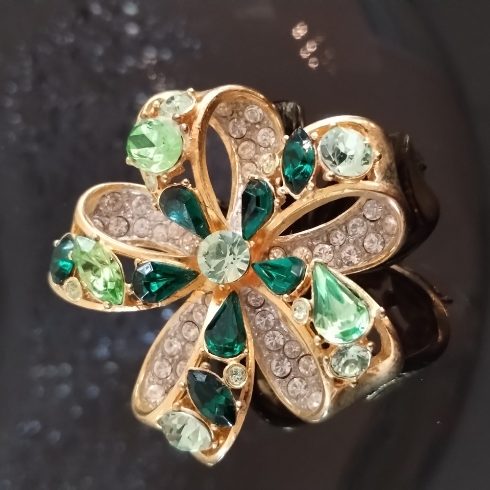 Nolan Miller Vintage Brooch - Gem